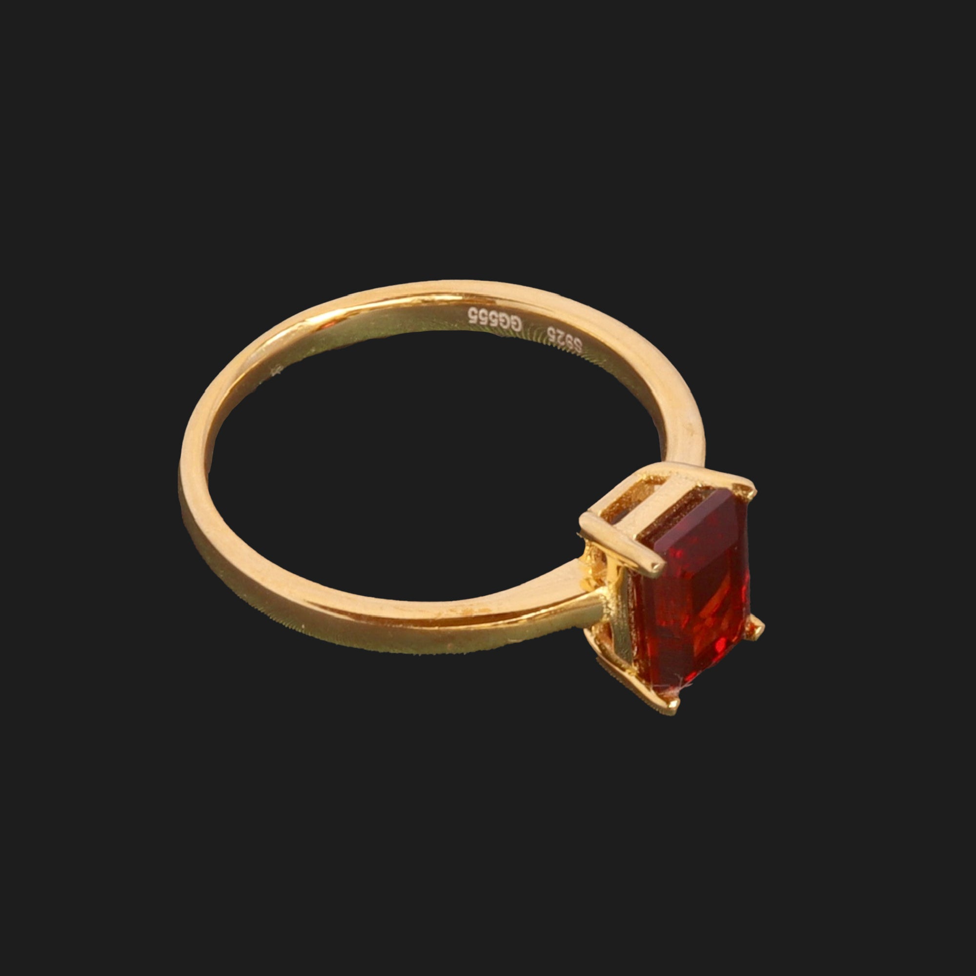 Princess Garnet Ring – G-Gem Jewelry